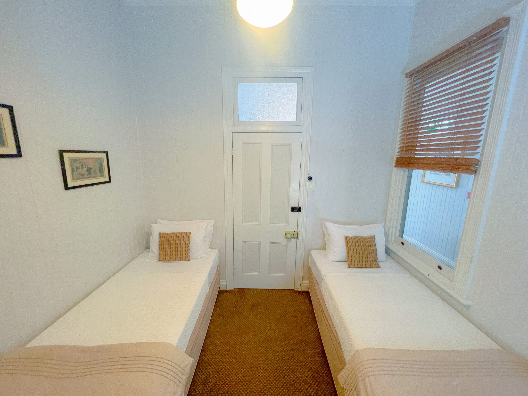 Ulmarra Hotel | Affordable Ulmarra Accommodation - Pub Rooms Directory