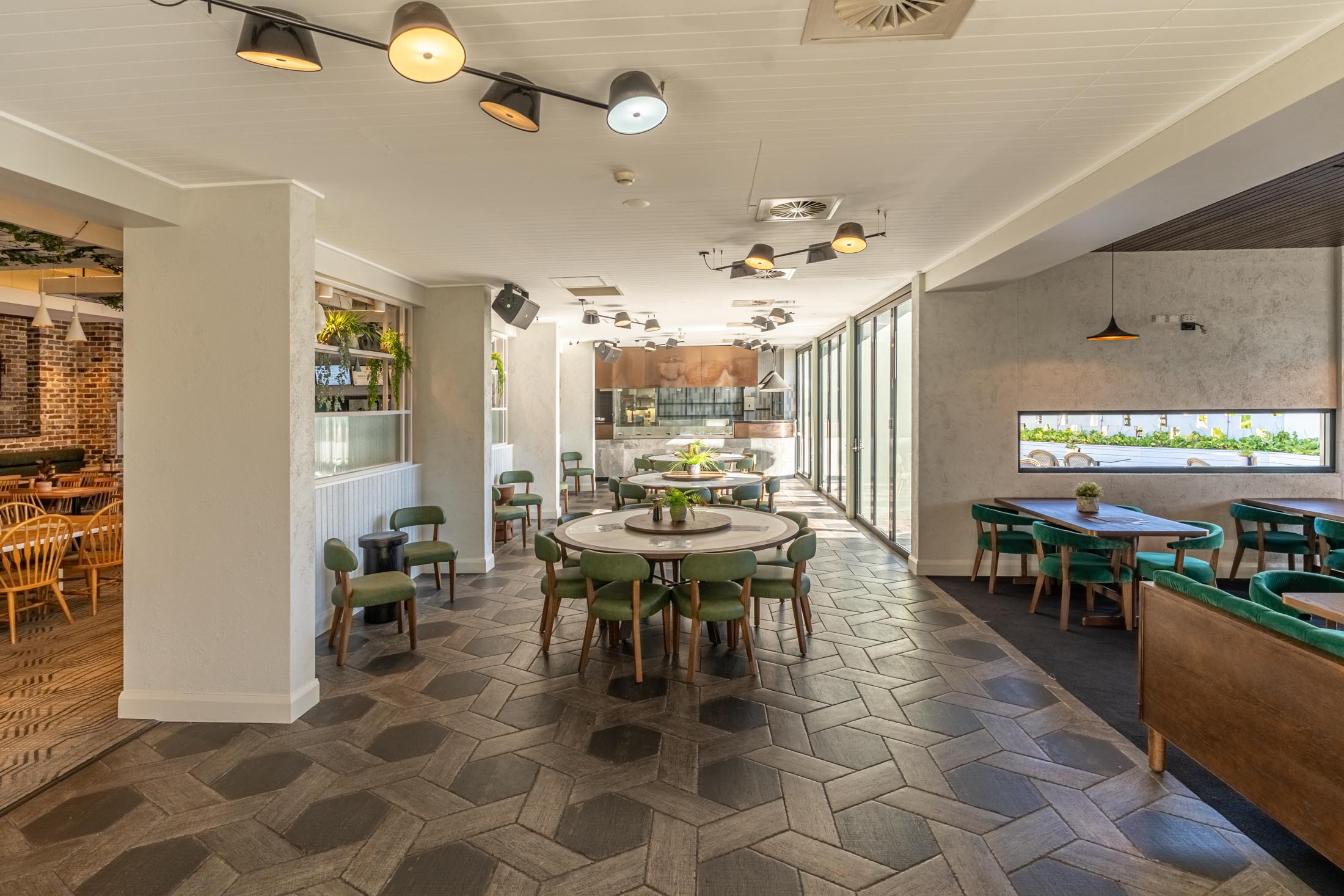 Pub & Hotel Accommodation in Australia - budget friendly travel